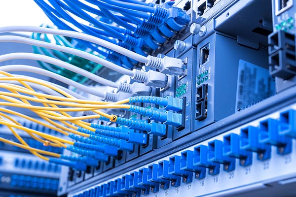 Transporte: 5 usos de la Fibra Óptica | TopCinco.es